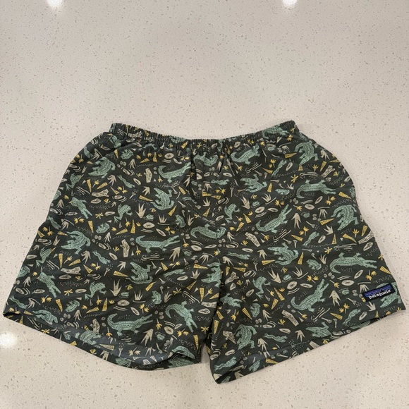 Patagonia | Shorts | Patagonia Shorts Mens Alligators And Bullfrogs ...